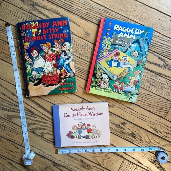Raggedy Ann | Other | Vintage Raggedy Ann Books Bundle Hard Covers ...